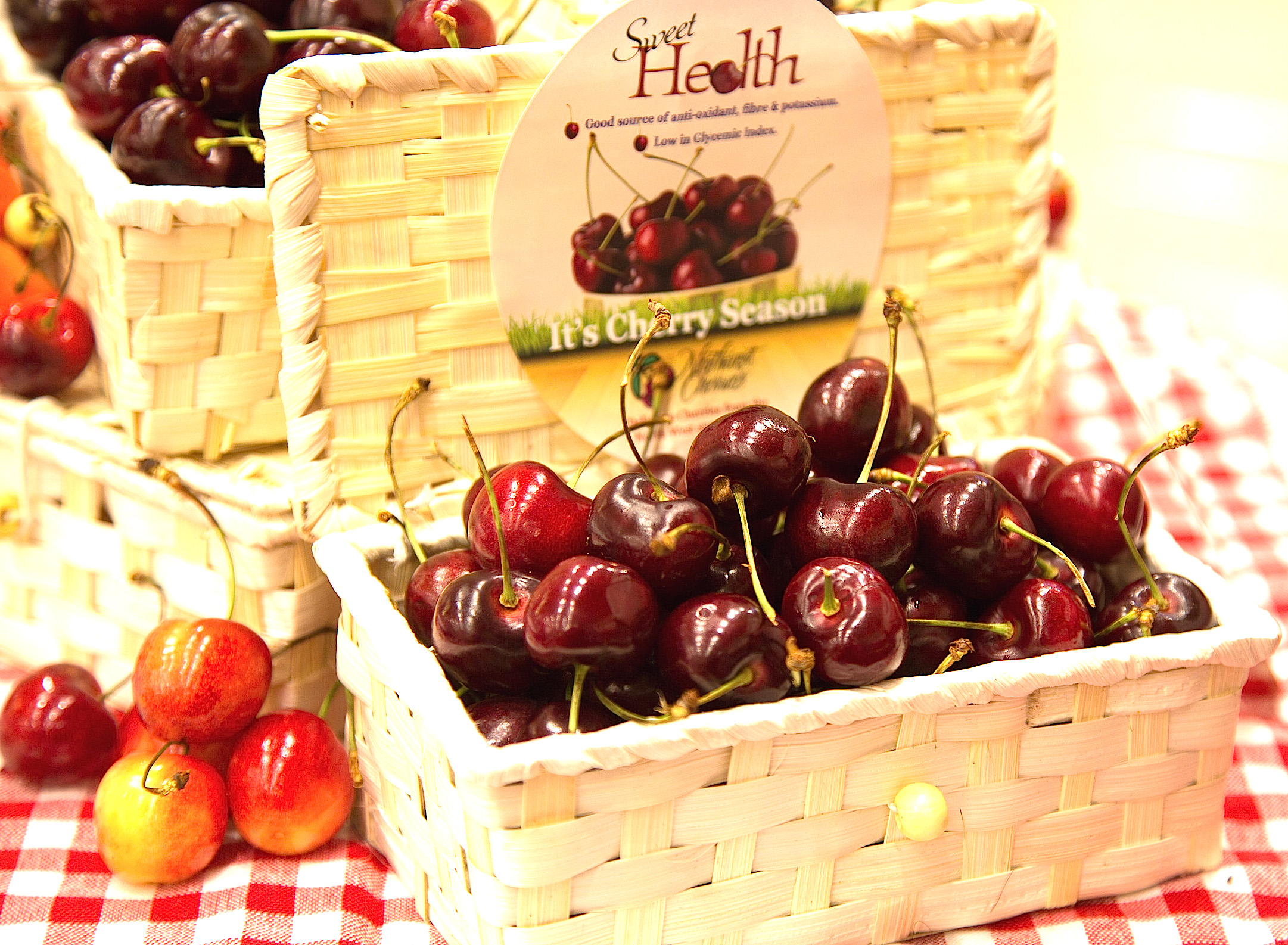 5 Reasons Why You Should Eat More Cherries | Pamper.My