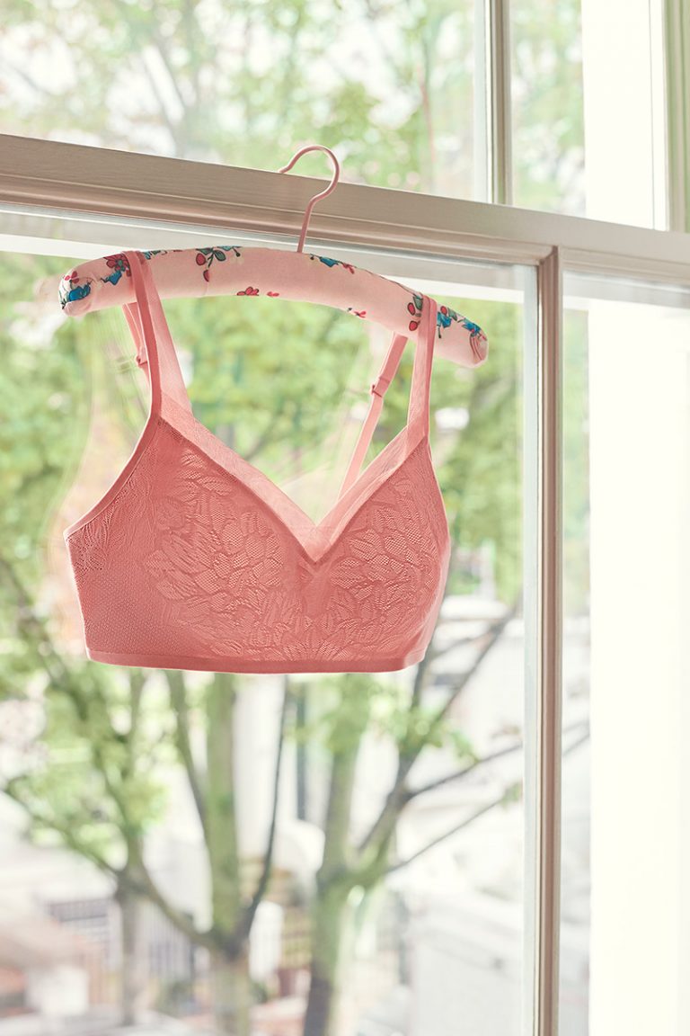 This Smart Bra Is So COMFORTABLE We Don’t Want To Take It Off! | Pamper.My