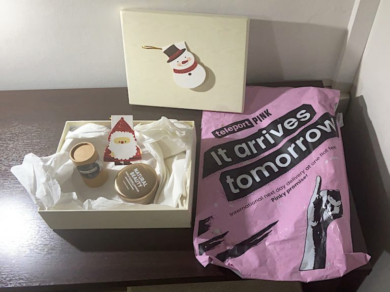 We tried Teleport Pink’s RM40 Flat Rate Next Day International Parcel ...