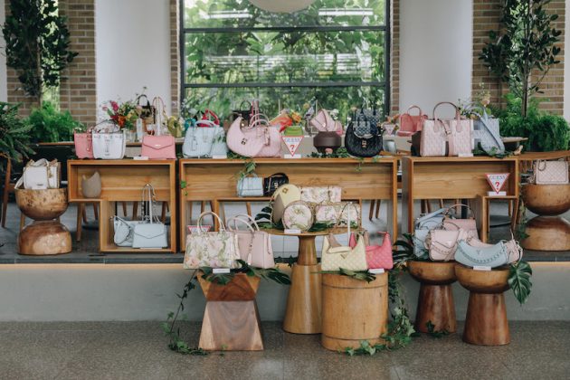 GUESS Malaysia Launches New Spring 2023 Handbags & Timepieces ...