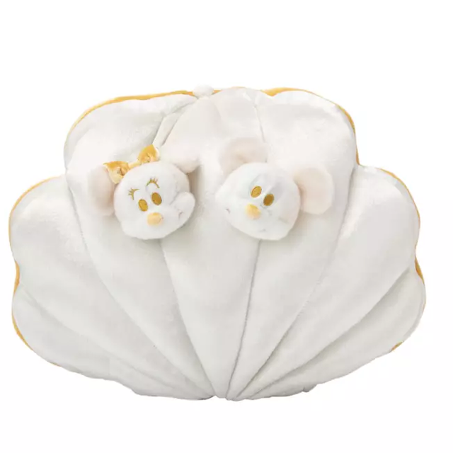 14 Swoon-Worthy Valentine’s Gift Ideas for Disney lovers! | Pamper.My