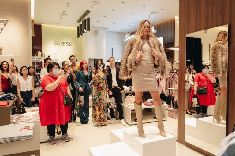 GUESS Debuts innovative Retail Experience at The Exchange TRX Kuala ...