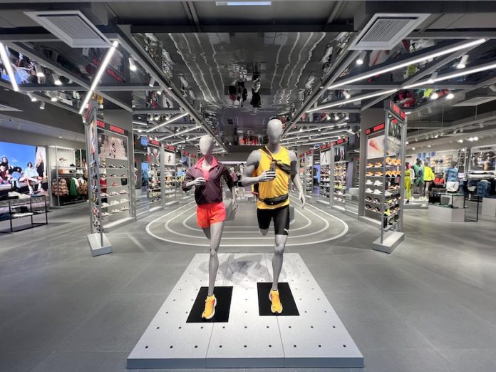 Win Metawin and Tu Tontawan to Attend PUMA’s Largest Flagship Store ...