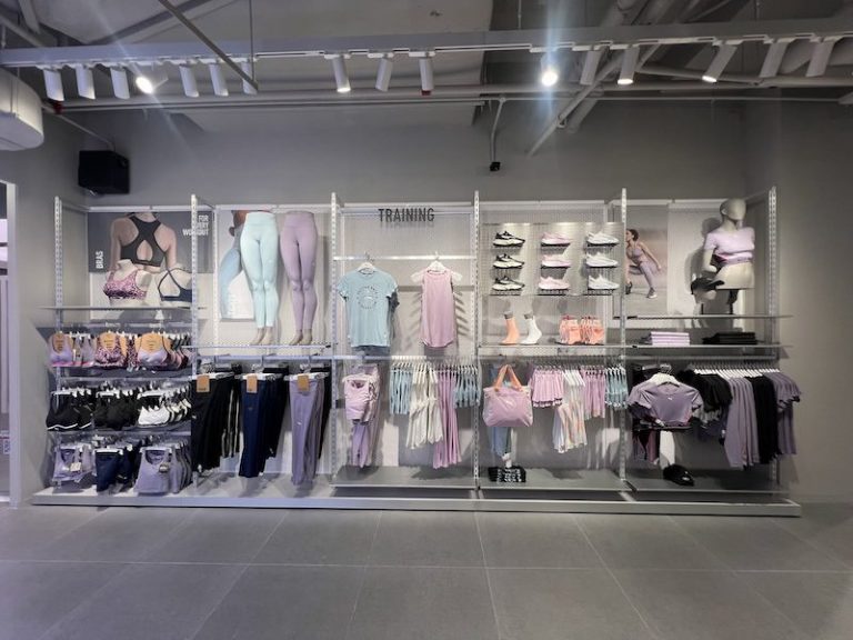 Win Metawin and Tu Tontawan to Attend PUMA’s Largest Flagship Store ...