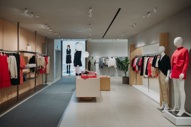 iORA Unveils Largest Store in Malaysia, Showcases Fall 2024 Collection ...